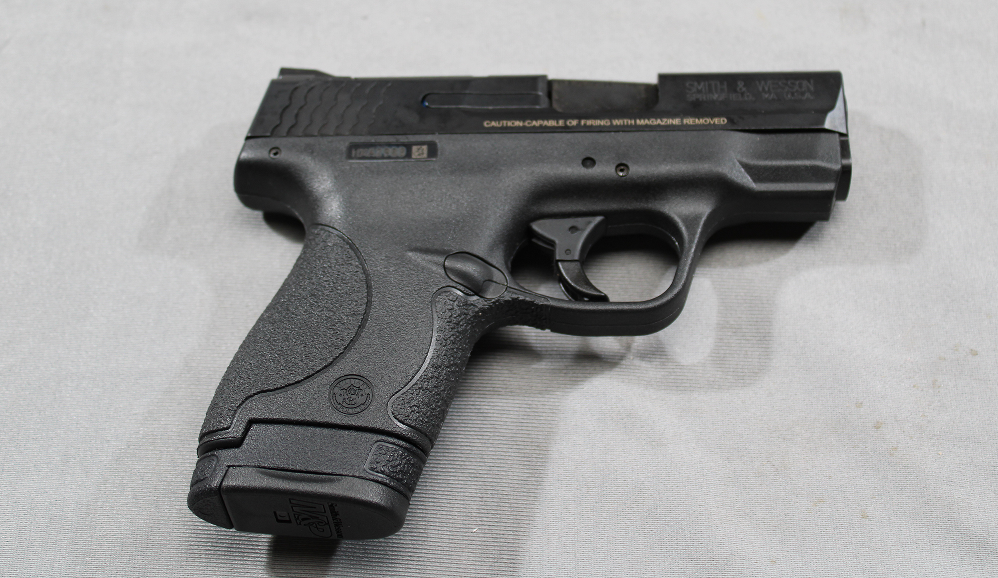 Smith & Wesson~ Shield~ .40 S&W | Cabela's